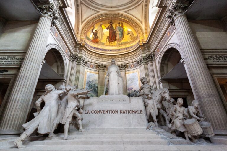 Constitución de la República Francesa - juzgando.com, la web del Derecho